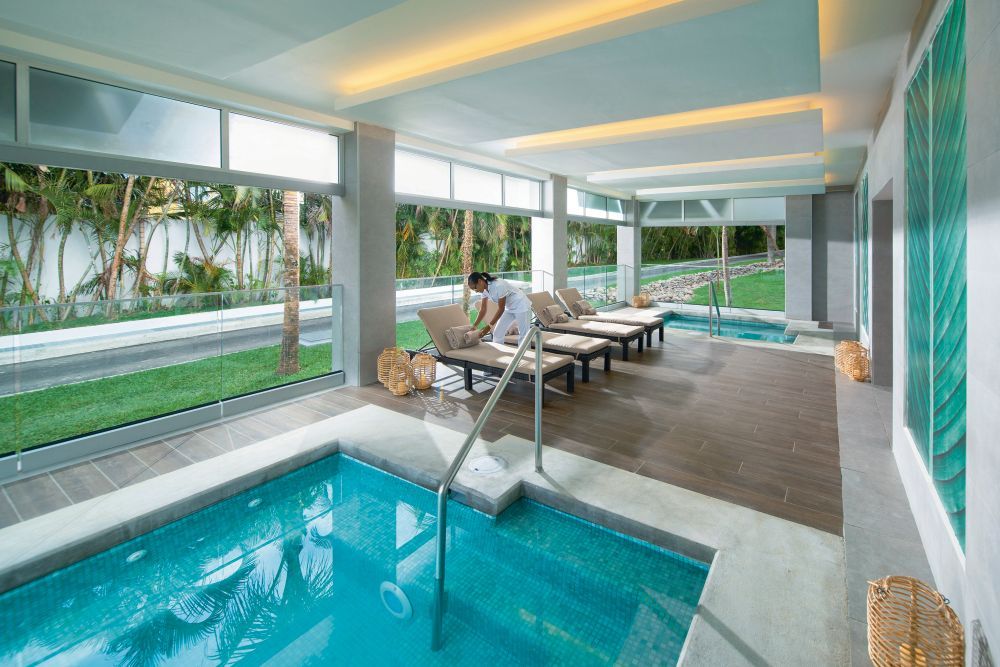 Riu Ocho Rios, Jamaica: All-Inclusive Familievakantie met Vlucht vanuit ...