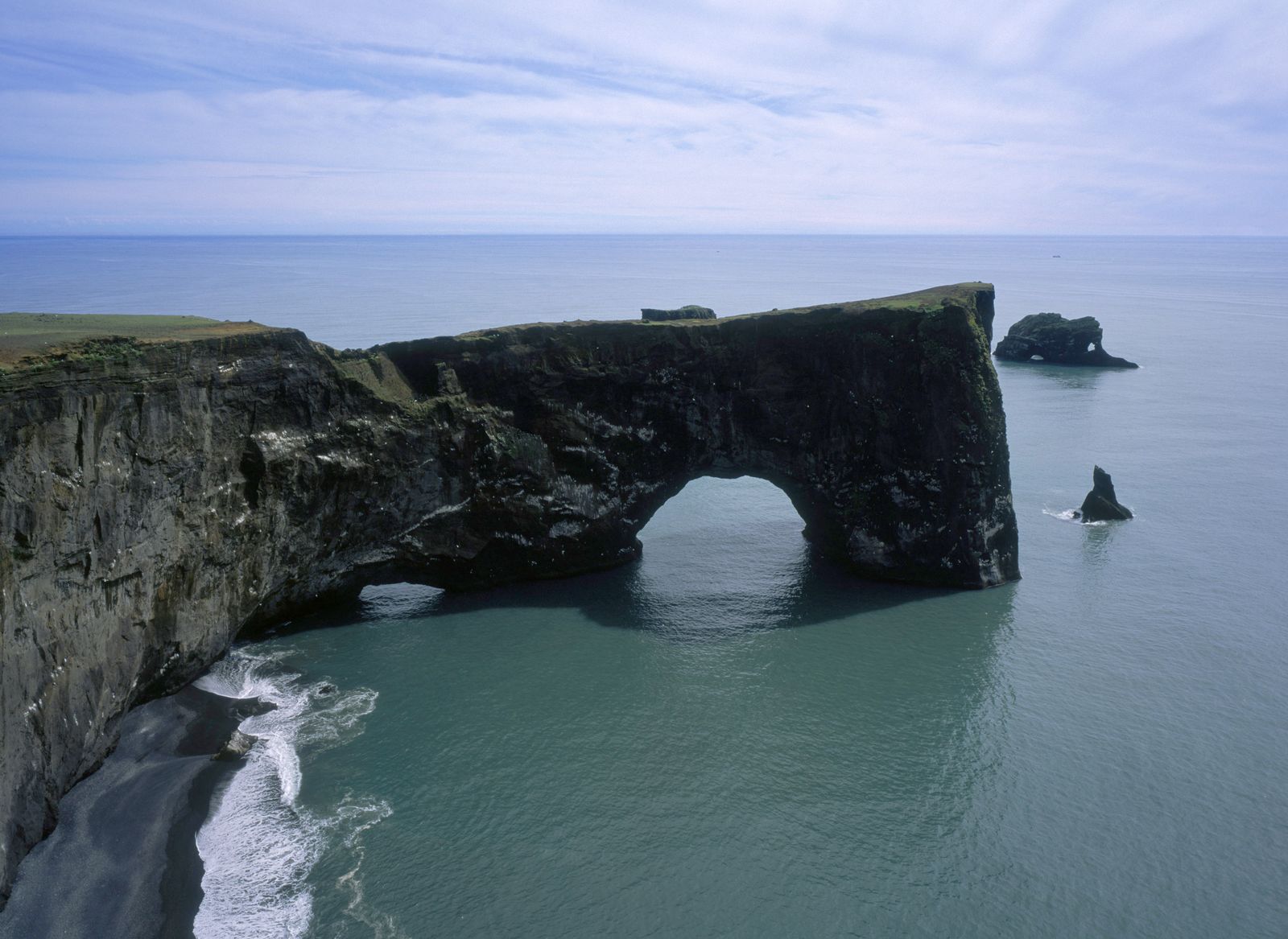 IJsland rondreis: Ontdek IJsland in 10 dagen met fly & drive route ...
